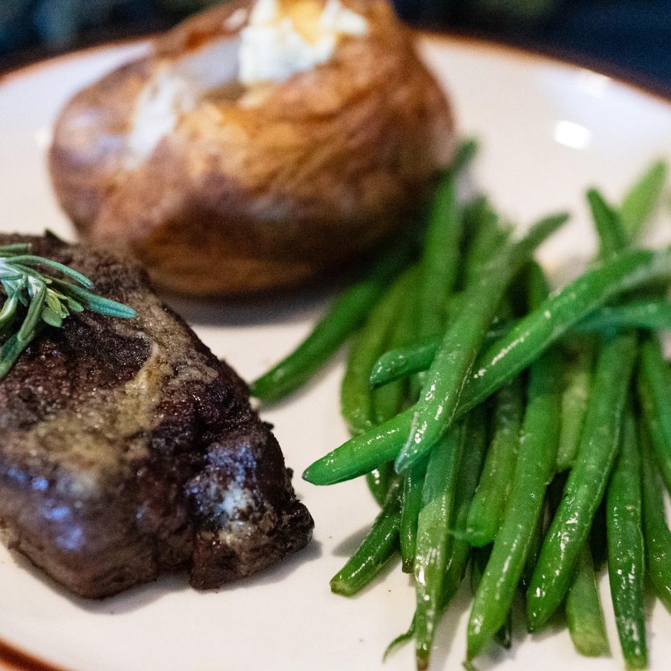 Dinner Menu - Holmes Beach Restaurant - The Feast Restaurant on Anna ...