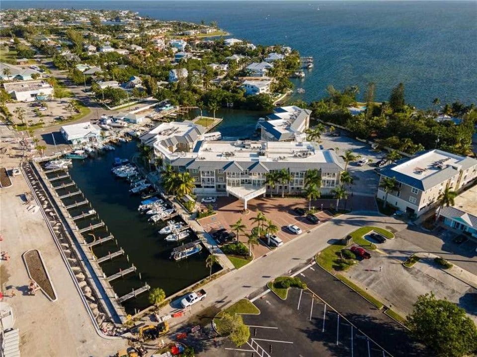 SCHLOSS VOLLRADS - The Feast Restaurant - Anna Maria Island